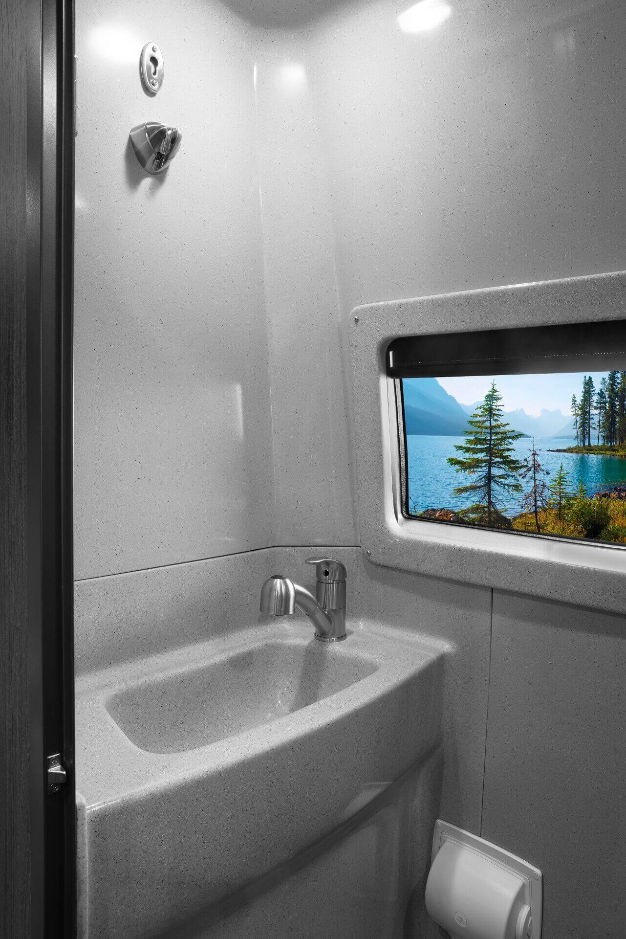 Grech RV Strada-ion Motorhome - Mercedes Class B Motorhome